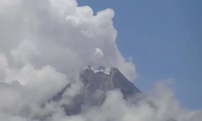 Cinque alpinisti uccisi in una piccola esplosione a Mayon